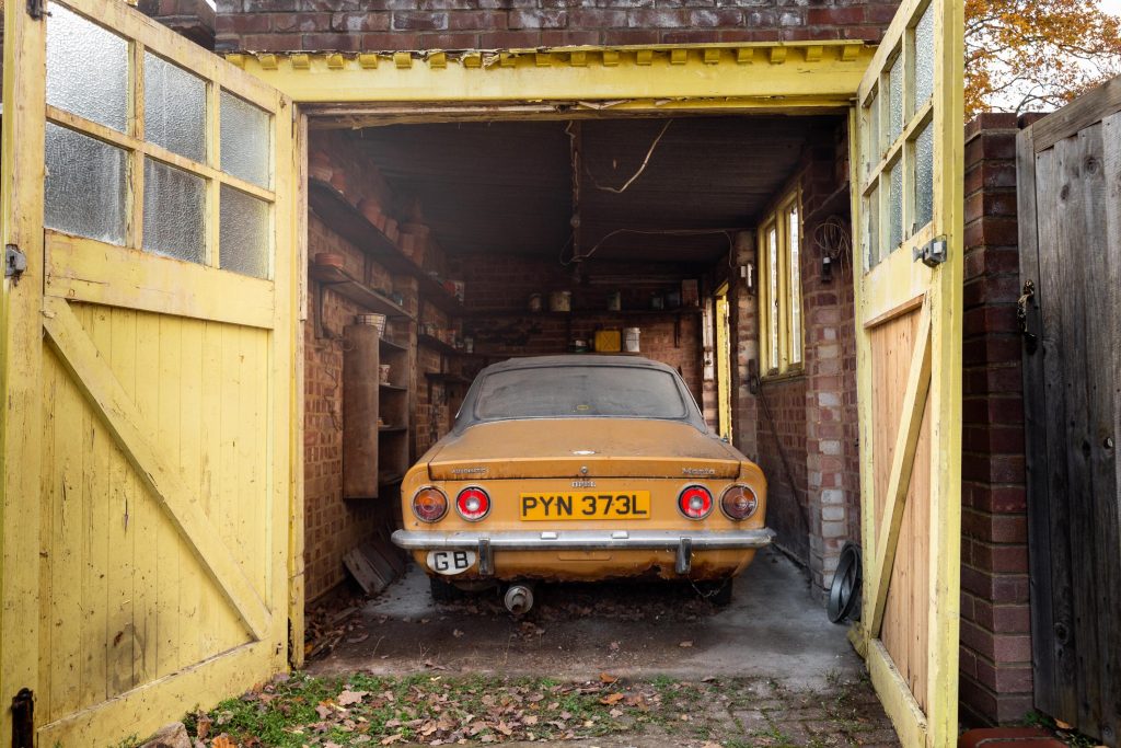 Garage Find 1973 Opel Manta A 1600S Automatic For Sale - UK Barn Finds