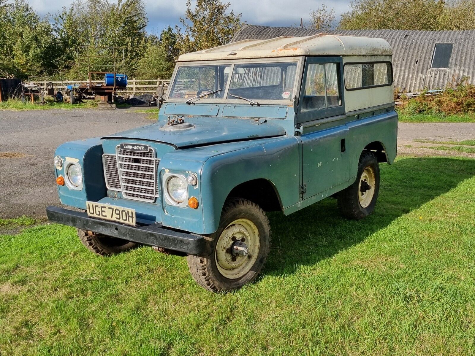 1969 Land Rover Series 2a Diesel - UK Barn Finds
